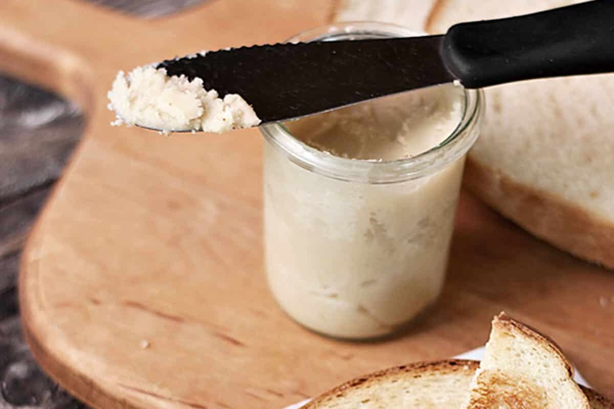 How to Make Easy Maple Butter - Seasons and Suppers