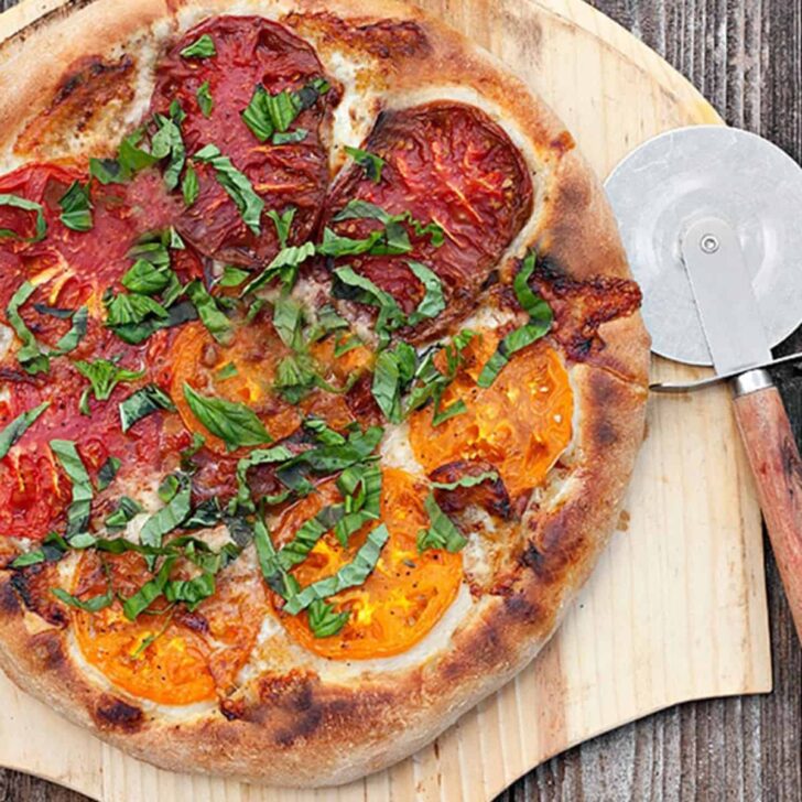 Heirloom Tomato Pizza - Seasons and Suppers