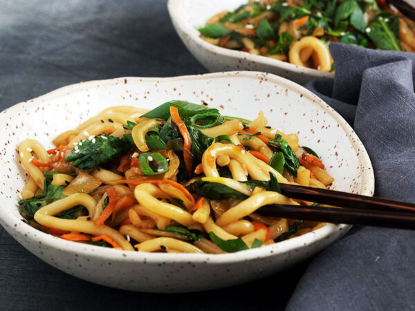 15 Minute Spicy Udon Stir Fry - Seasons and Suppers