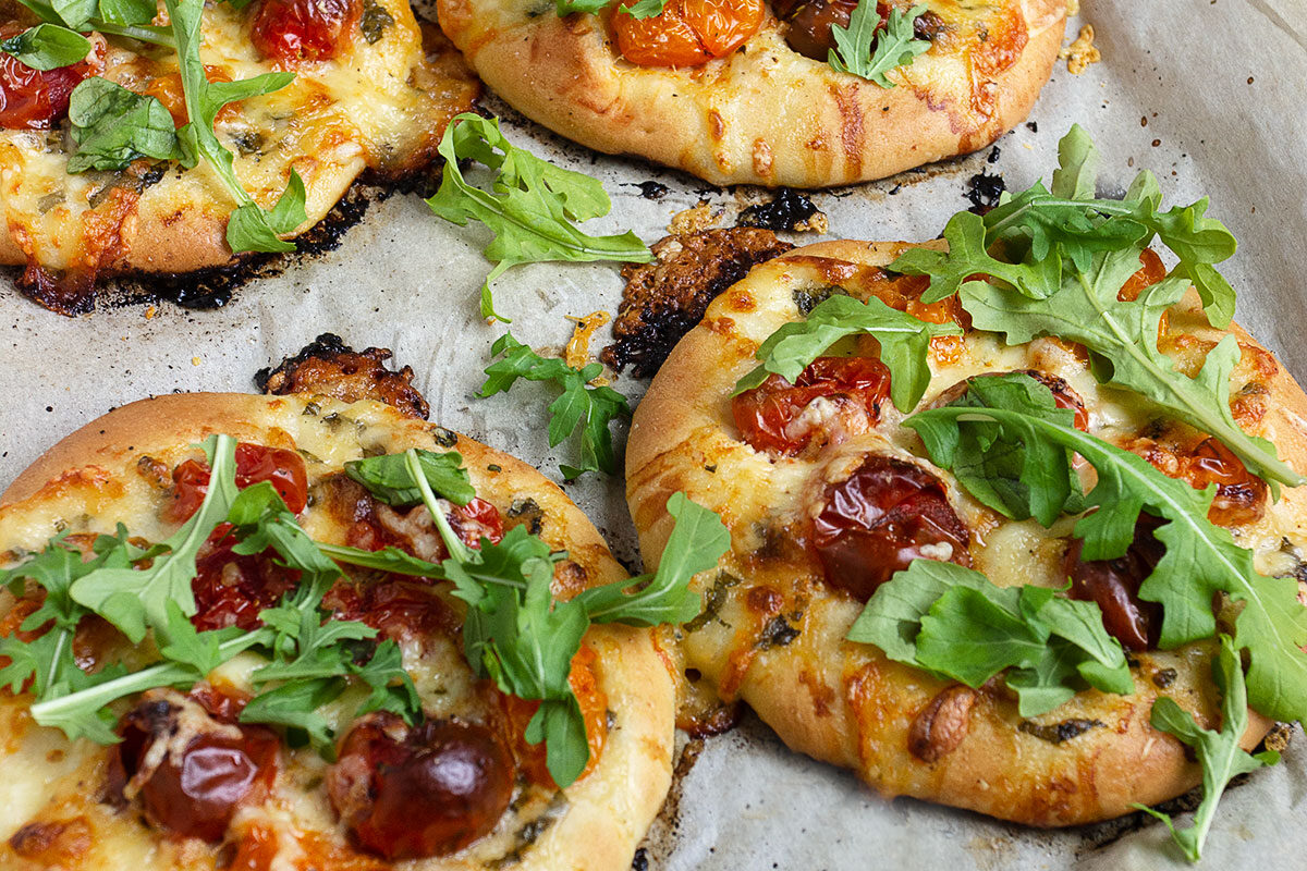 Mini Cherry Tomato and Bocconcini Pizza - Seasons and Suppers