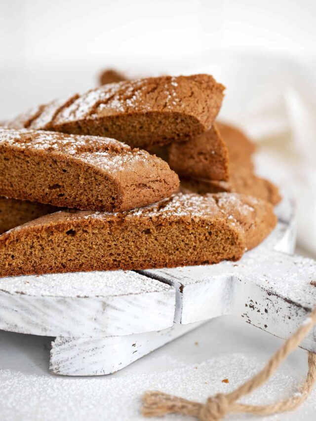 Gingerbread Biscotti - Seasons and Suppers