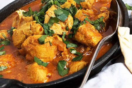 Easy Chicken Vindaloo - Seasons and Suppers