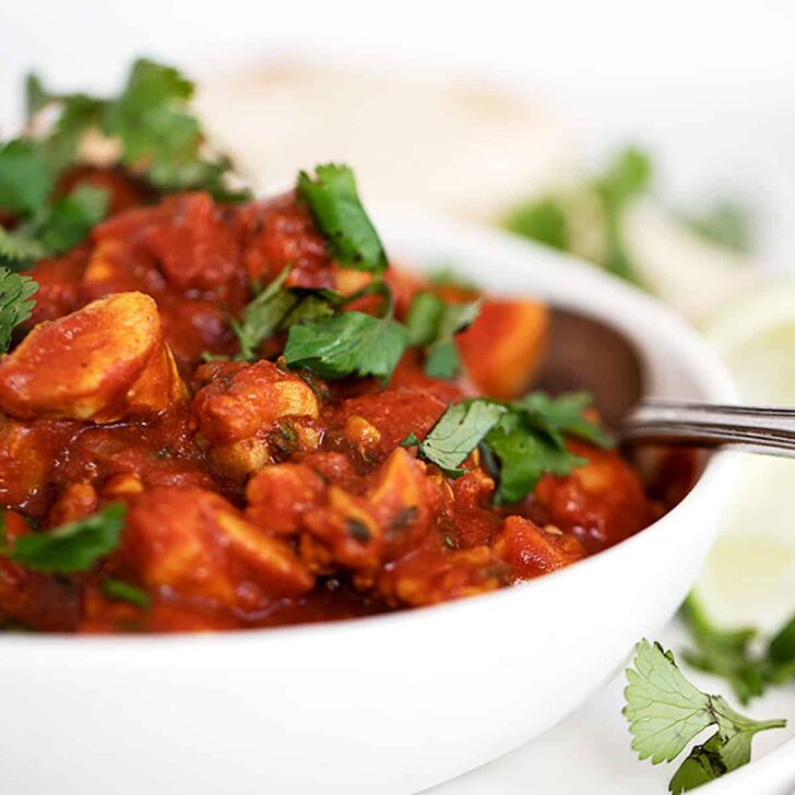 Quick and Easy Chicken Madras - Seasons and Suppers