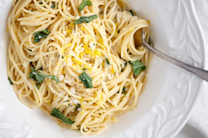 Easy Creamy Lemon Pasta - Seasons and Suppers