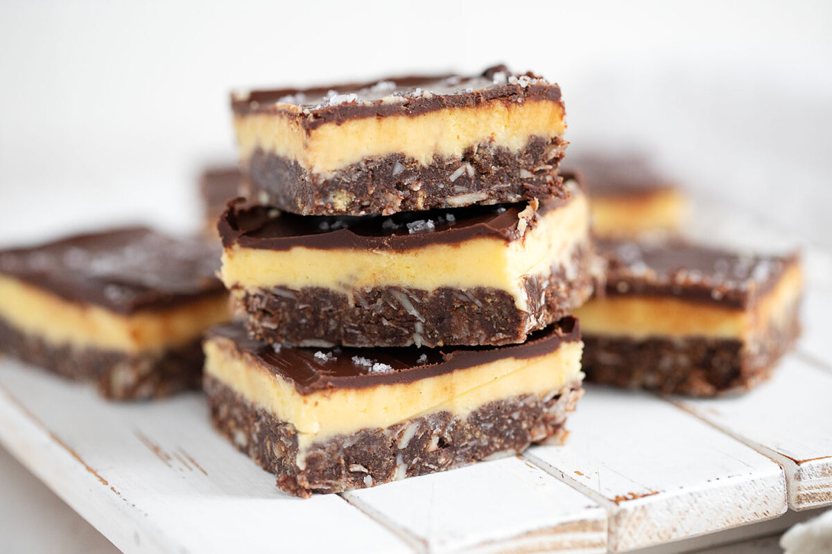Nanaimo Bars - Seasons and Suppers